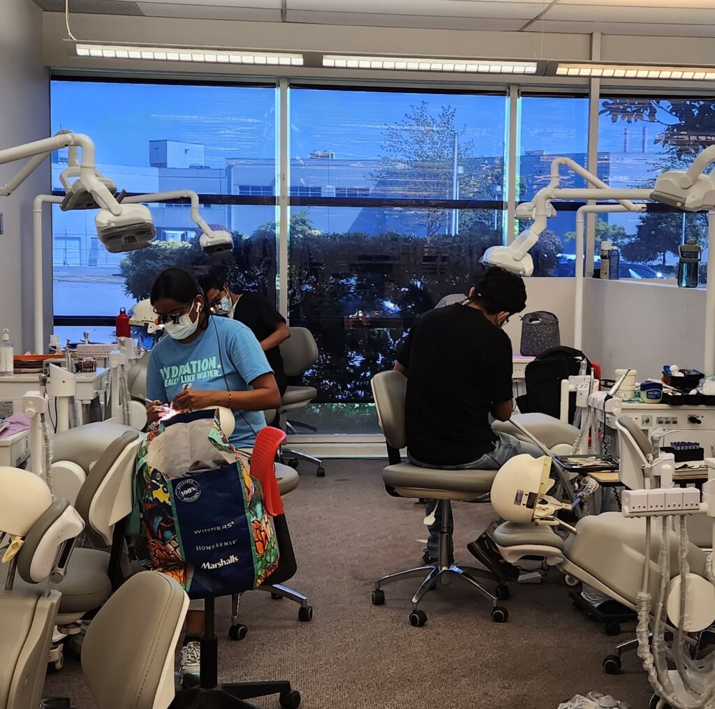 Courses - Dentart